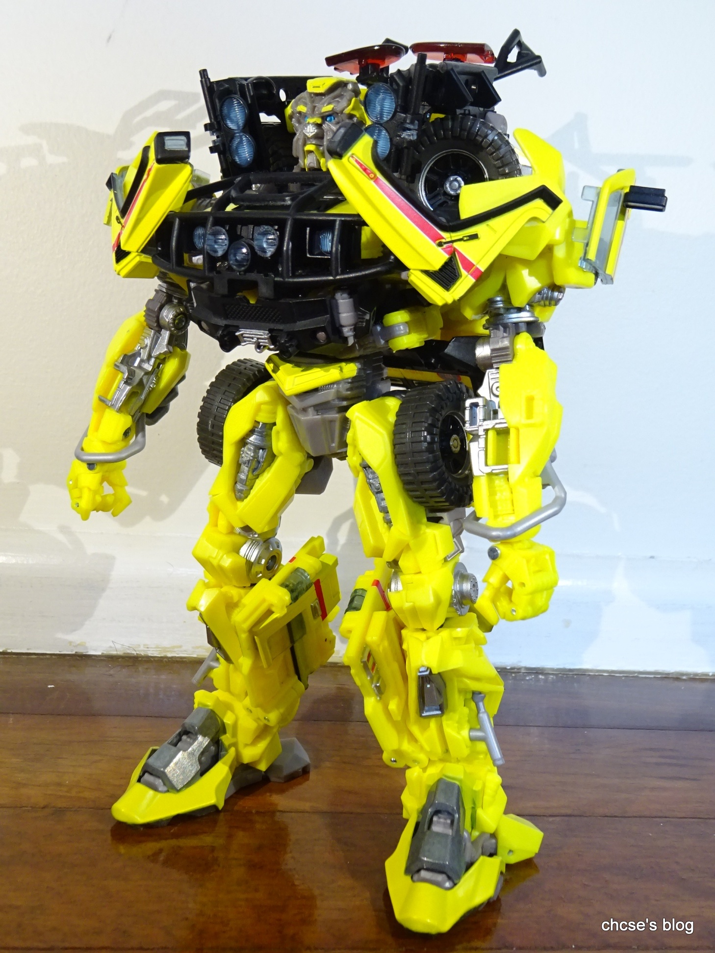 ChCse's blog: Toy Review: Transformers Masterpiece MPM-11 Ratchet