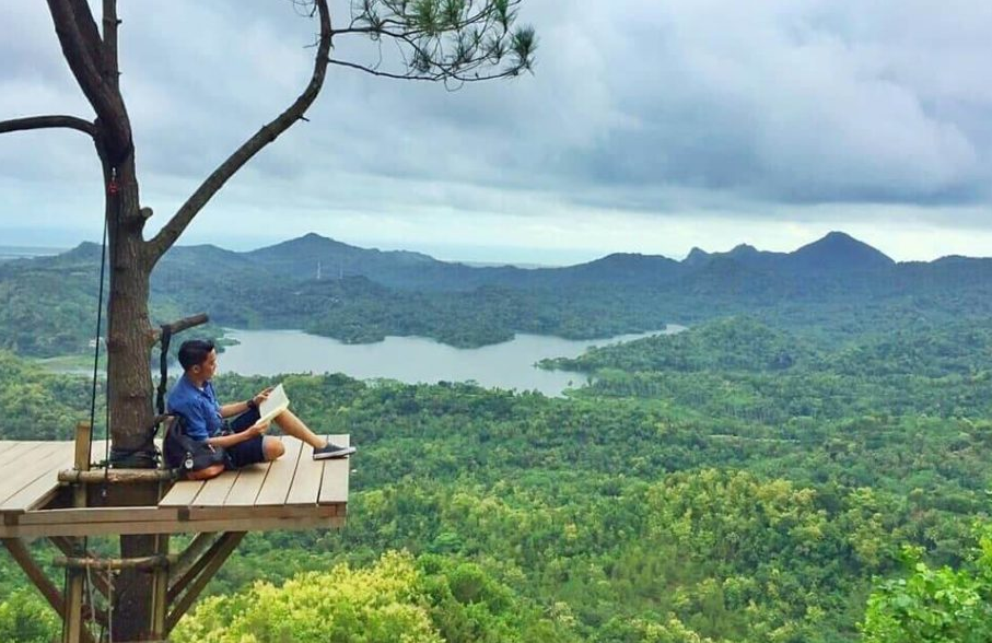 Wisata Kalibiru Kulon Progo Yogyakarta, Mempesona dan Hits Banget ...