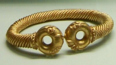 Metal Detecting 911: 5 Известных сокровищ обнаруженных в 2000 - 2005 ...