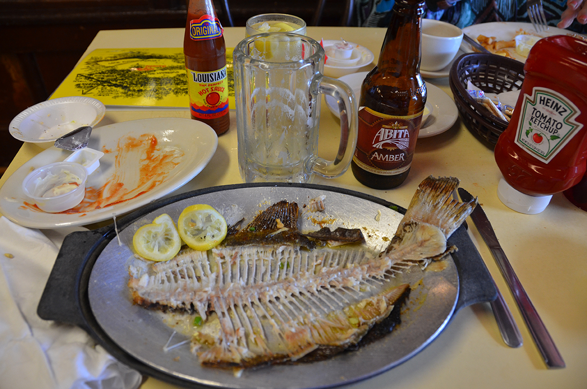 GraphicGumbo3 How To Enjoy A Flounder Without Getting Hurt graphicgumbo3-how-to-enjoy-a-flounder-without-getting-hurt