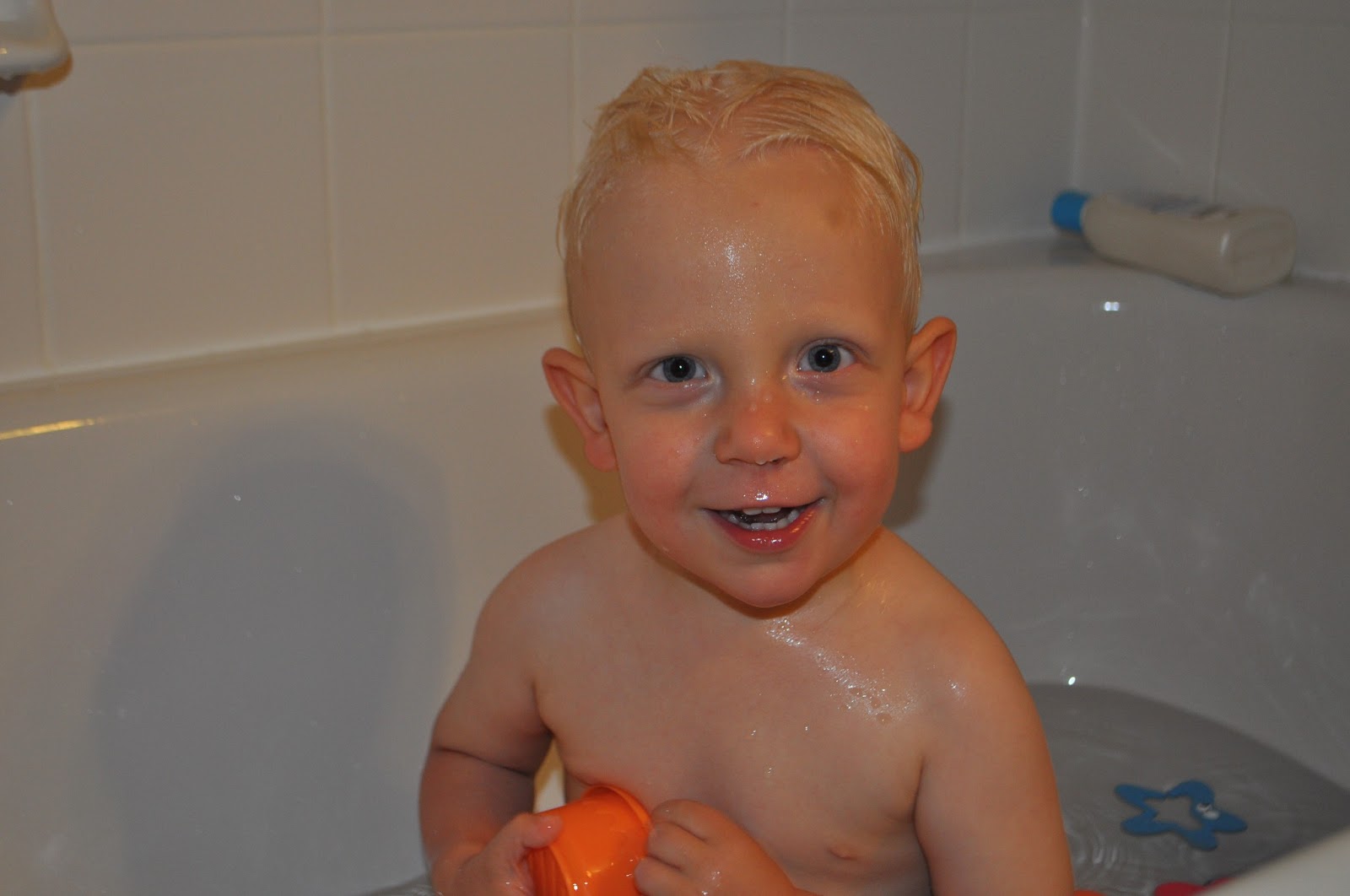 The Brown Family: Bath Time