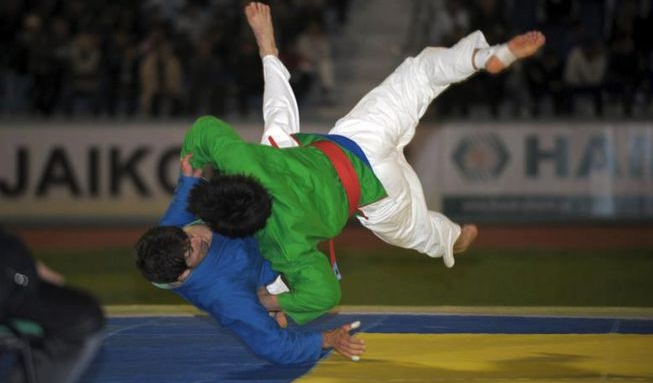 Mengenal YAKHTAK - Seragam yang dipakai dalam Kurash (Kurash Uniform ...