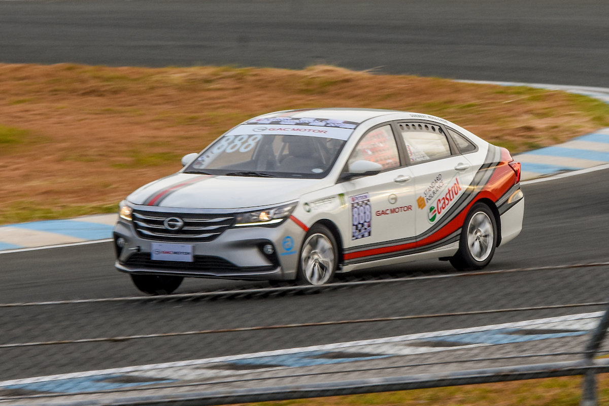GAC Motor Bags Manufacturer's Class Win at 12-Hour Endurance Race ...
