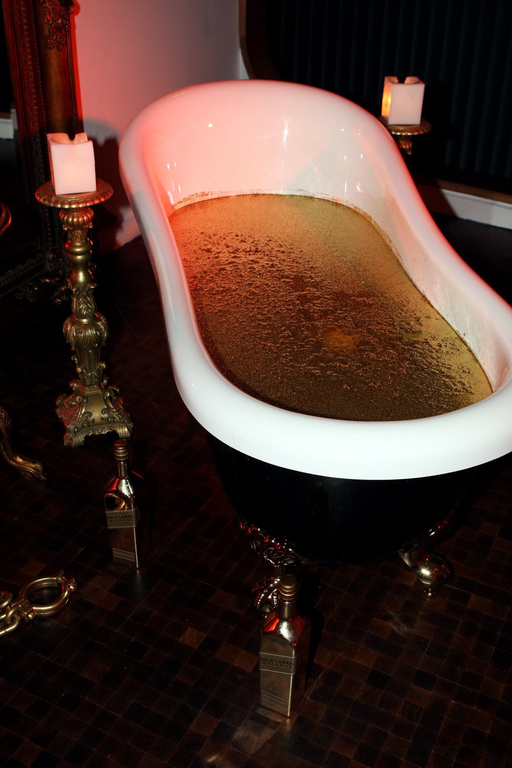 Bodypainting Australia News: Party in Gold Style - Body Painting