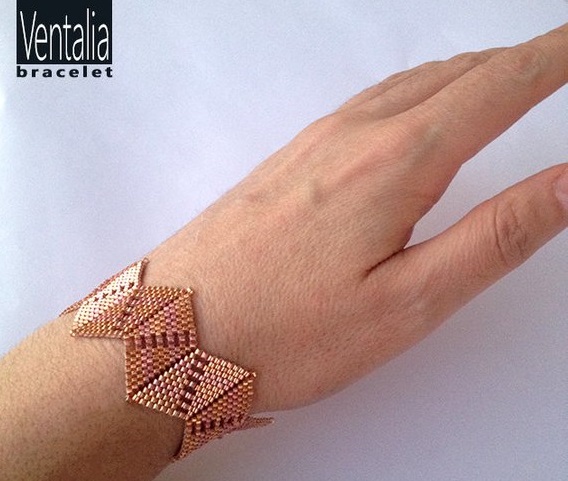 Geometric Beadwork Tutorials by ZiaLolaBeadsIt / The Beading Gem