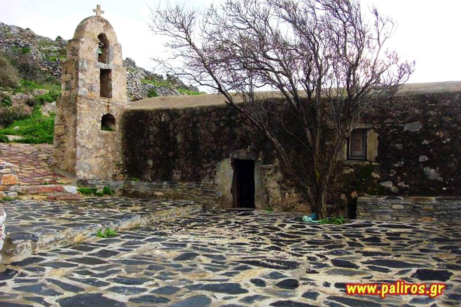 ΝΑΟΙ ΣΤΗ ΜΑΝΗ: ΠΑΛΥΡΟΣ (ΠΑΝΑΓΙΑ ΦΑΝΕΡΩΜΕΝΗ)