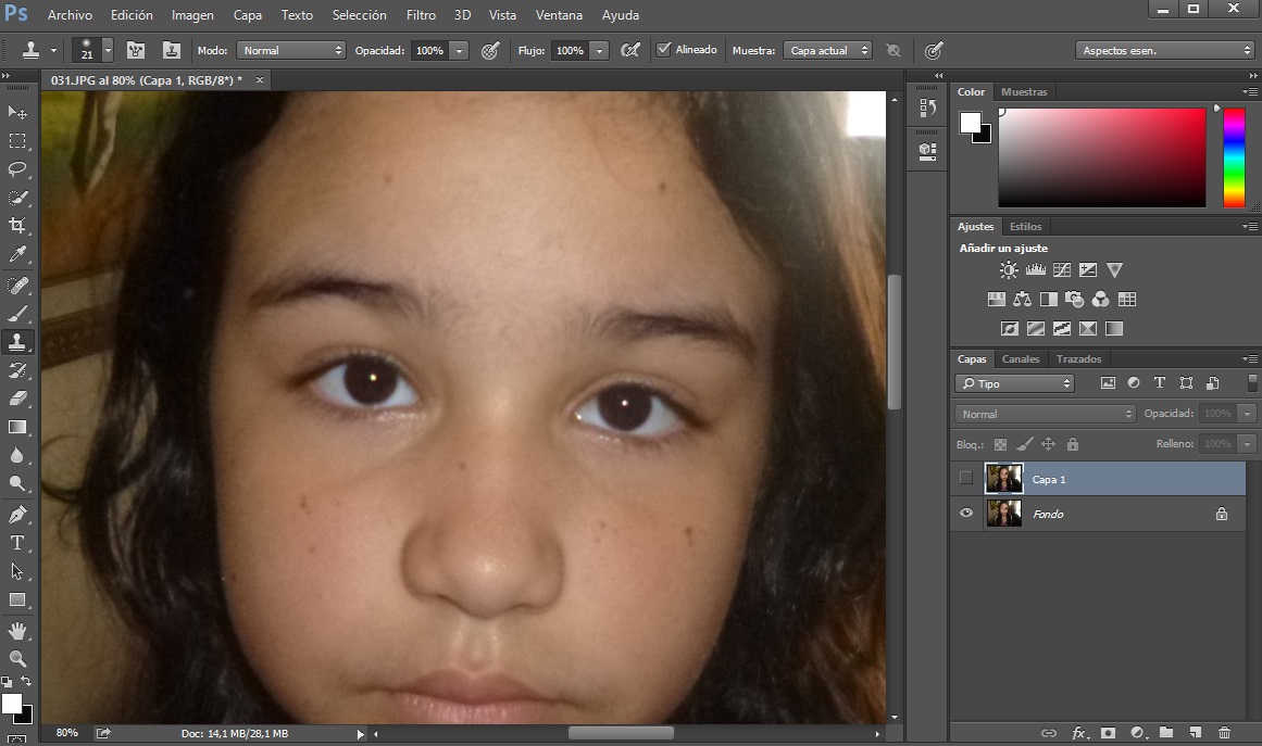 ¿Cómo hacer photoshop?: Paso a paso para quitar pecas o granos.