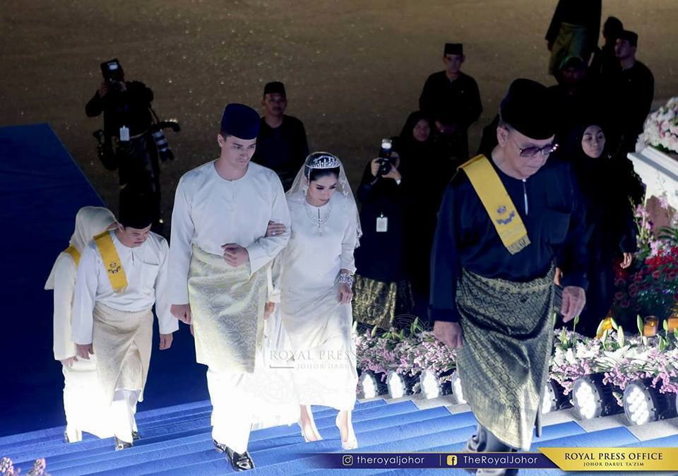 WARISAN RAJA & PERMAISURI MELAYU: Istiadat Persandingan YAM Tunku Tun ...