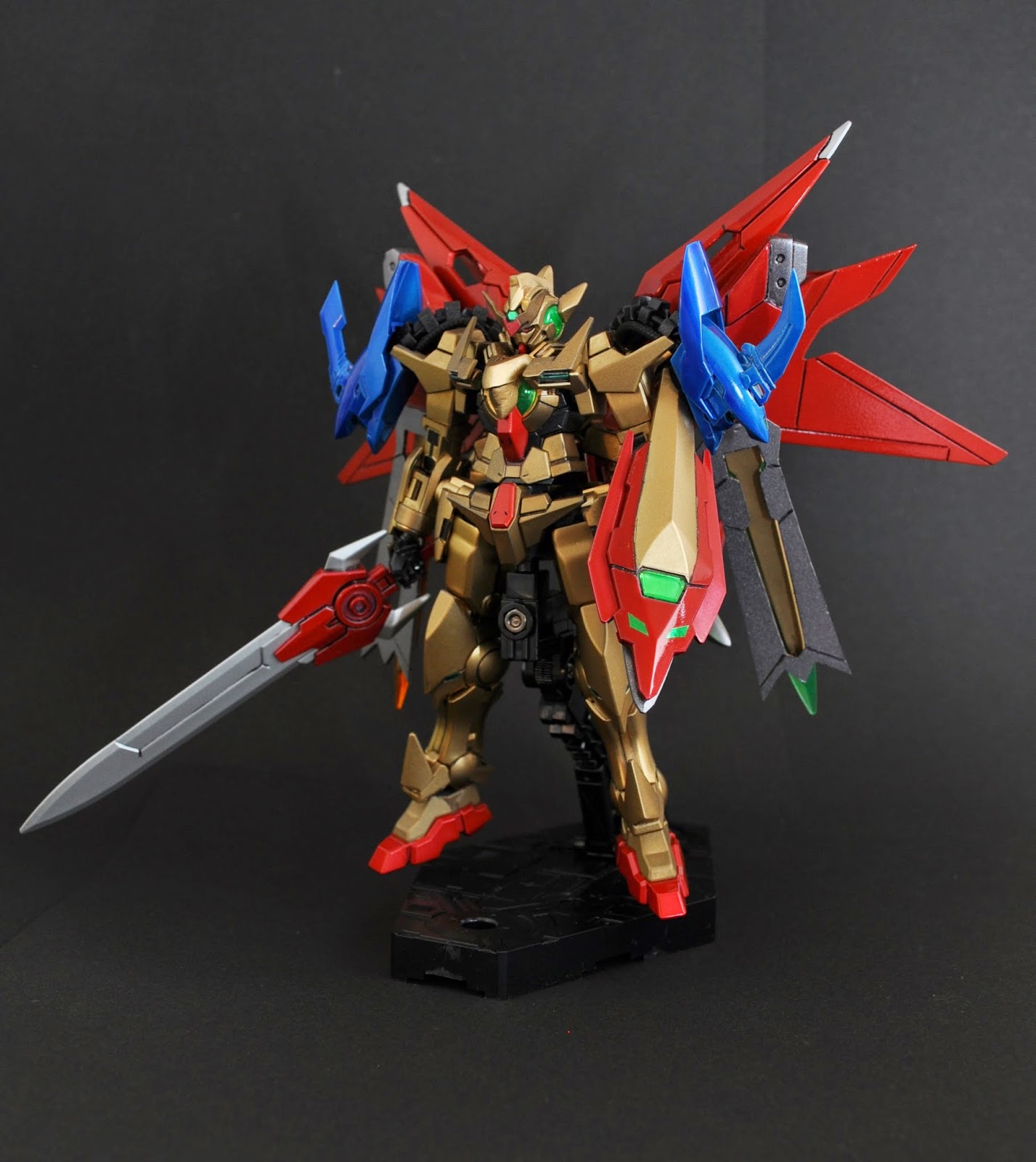 Custom Build: HGBF 1/144 Gundam Amazing Exia "Golden Dragon"