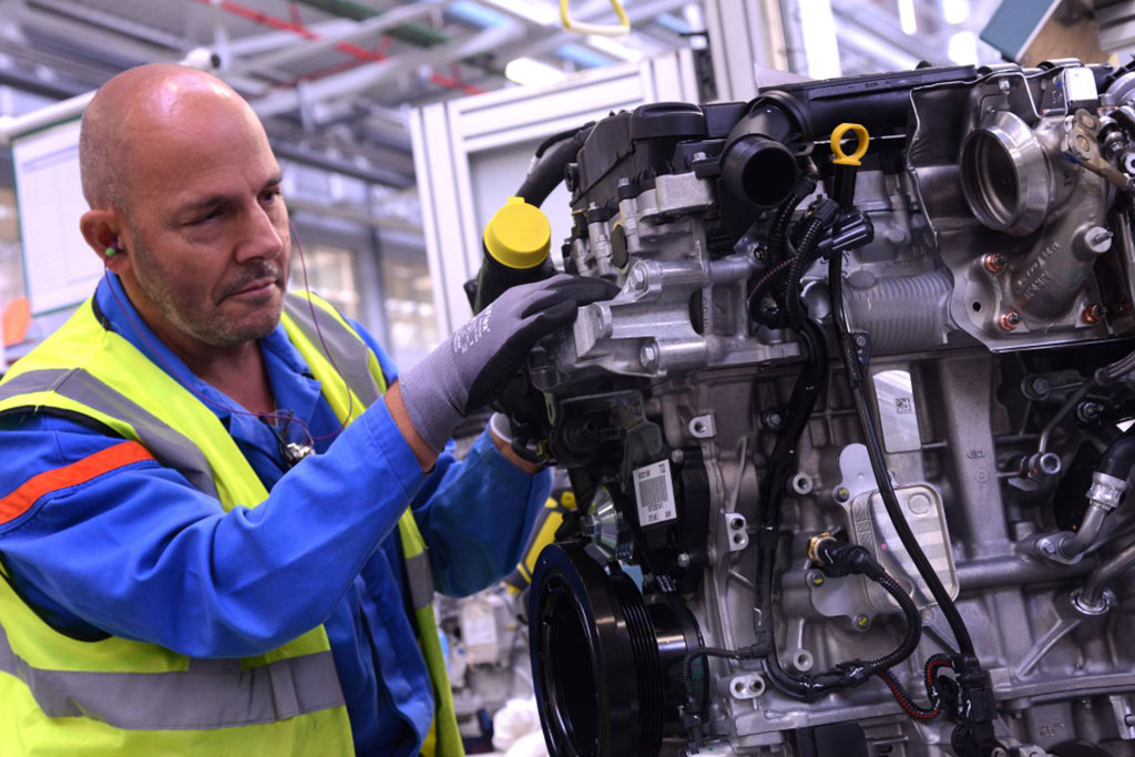 Technical Beauty at Boxfox1: Française de Mécanique produces its 300 ...