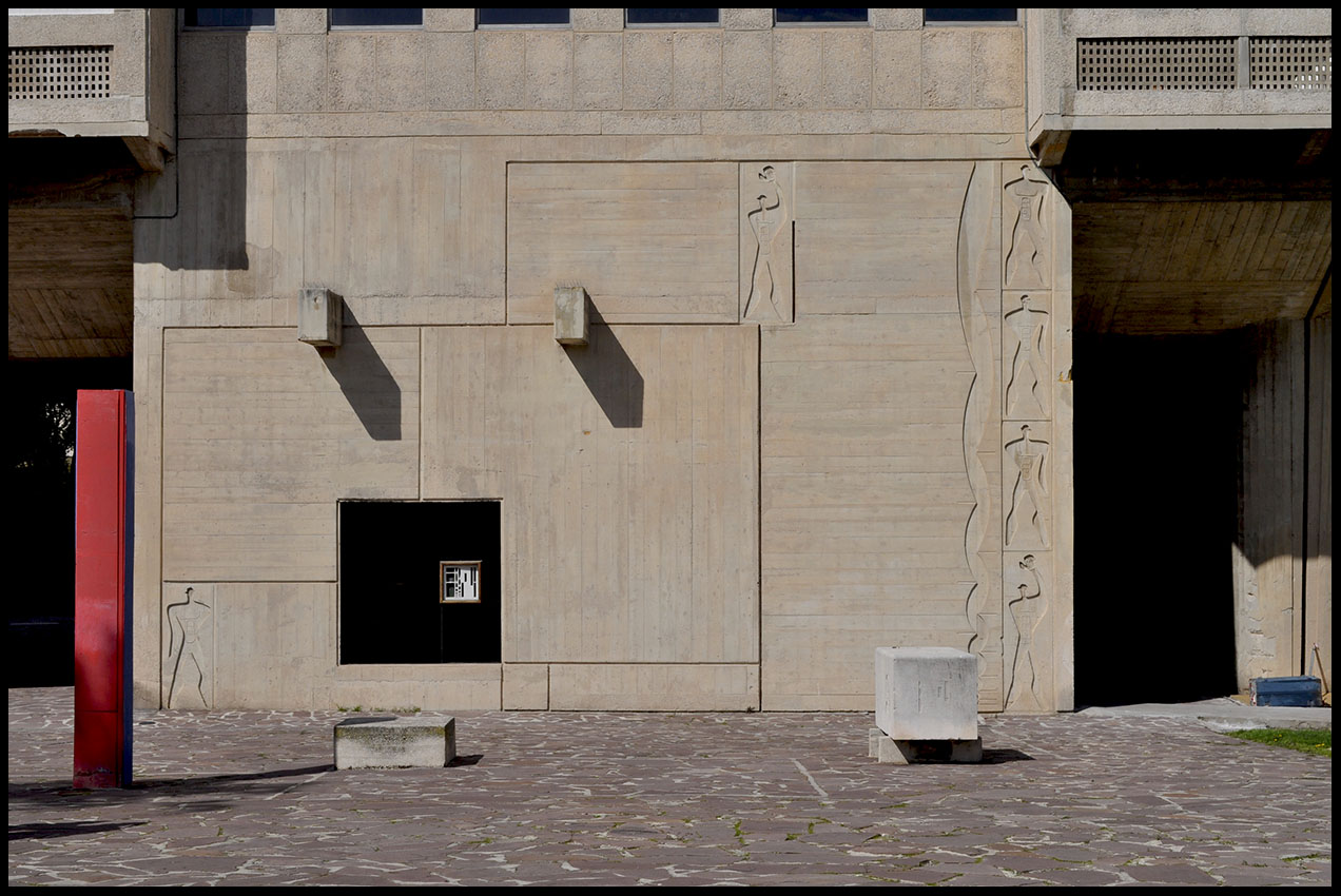 Phil Beard: Living with Modulor Man - Cité Radieuse