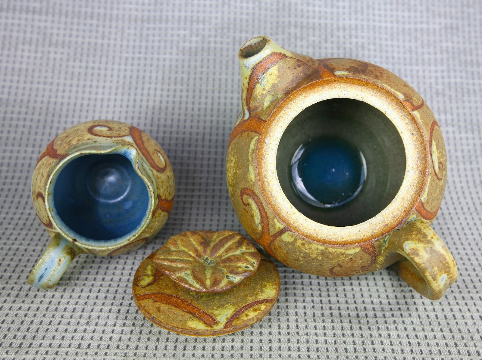 liz kinder pottery: Wednesday After President's Day (New Pottery Added!!!)