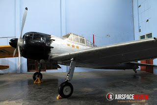 AIRPLANE SCALE MODELKIT: MITSUBISHI AM6 ZERO