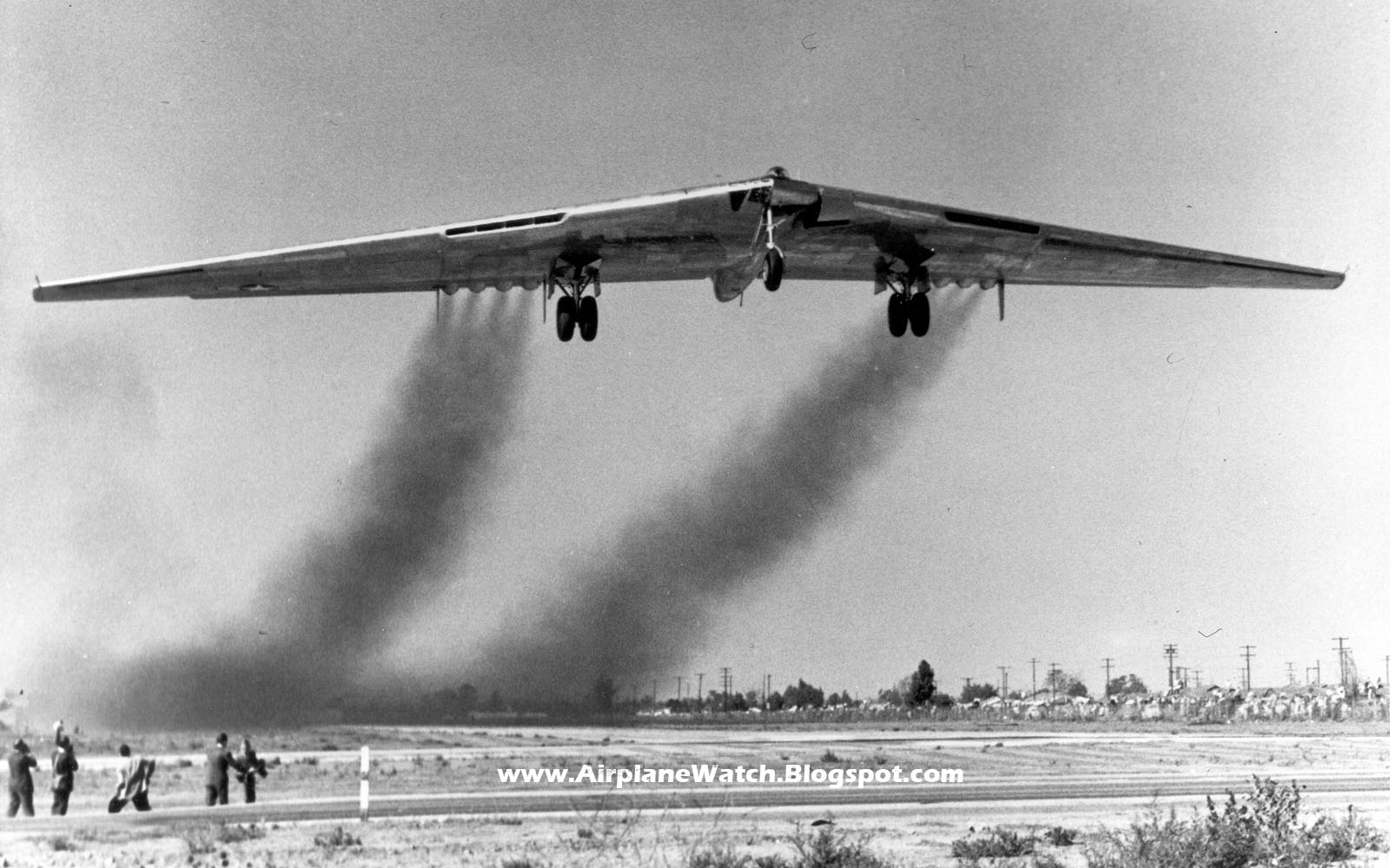 Airplane Watch : [Video] The Story of The Northrop YB- 49 Flying Wing