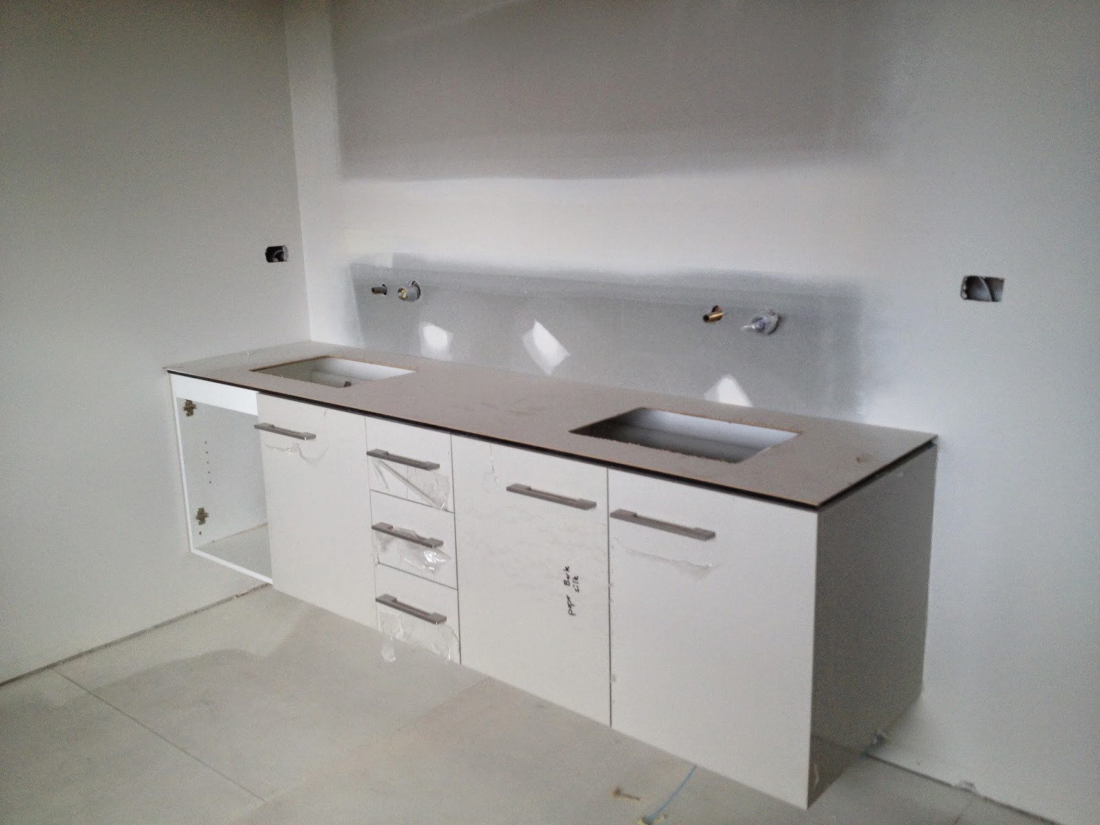 Carter Grange Radisson : Painting