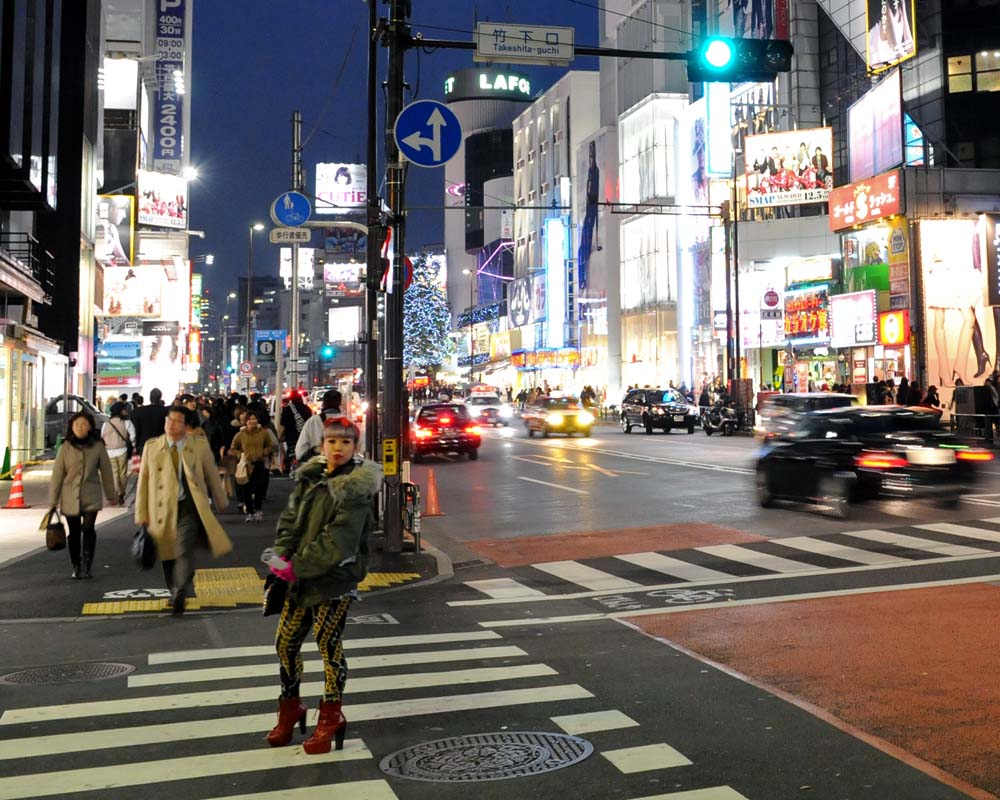 Toronto Grand Prix Tourist - A Toronto Blog: Harajuku girls and ...