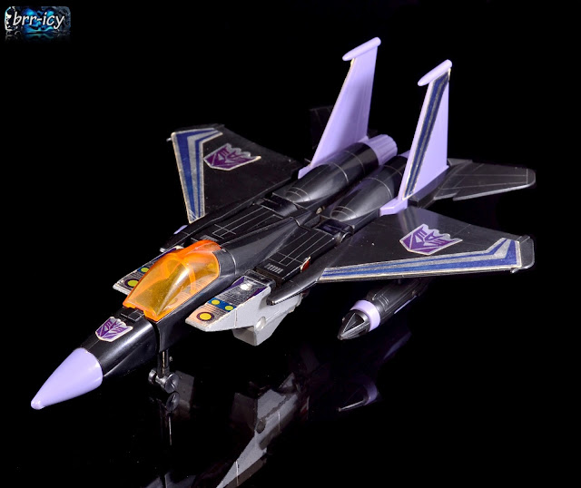 Brr-icy's Transformers Reviews: IGA Plasticos (Mexican) Skywarp