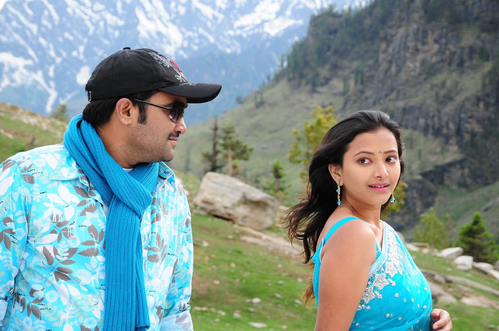 Telugu Cinema News: Swetha Basu Prasad’s Ra Ra Movie Stills