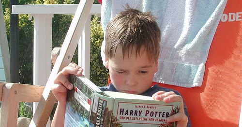 Inkfish: Uncoordinated Eyeballs Keep Kids from Reading like Adults