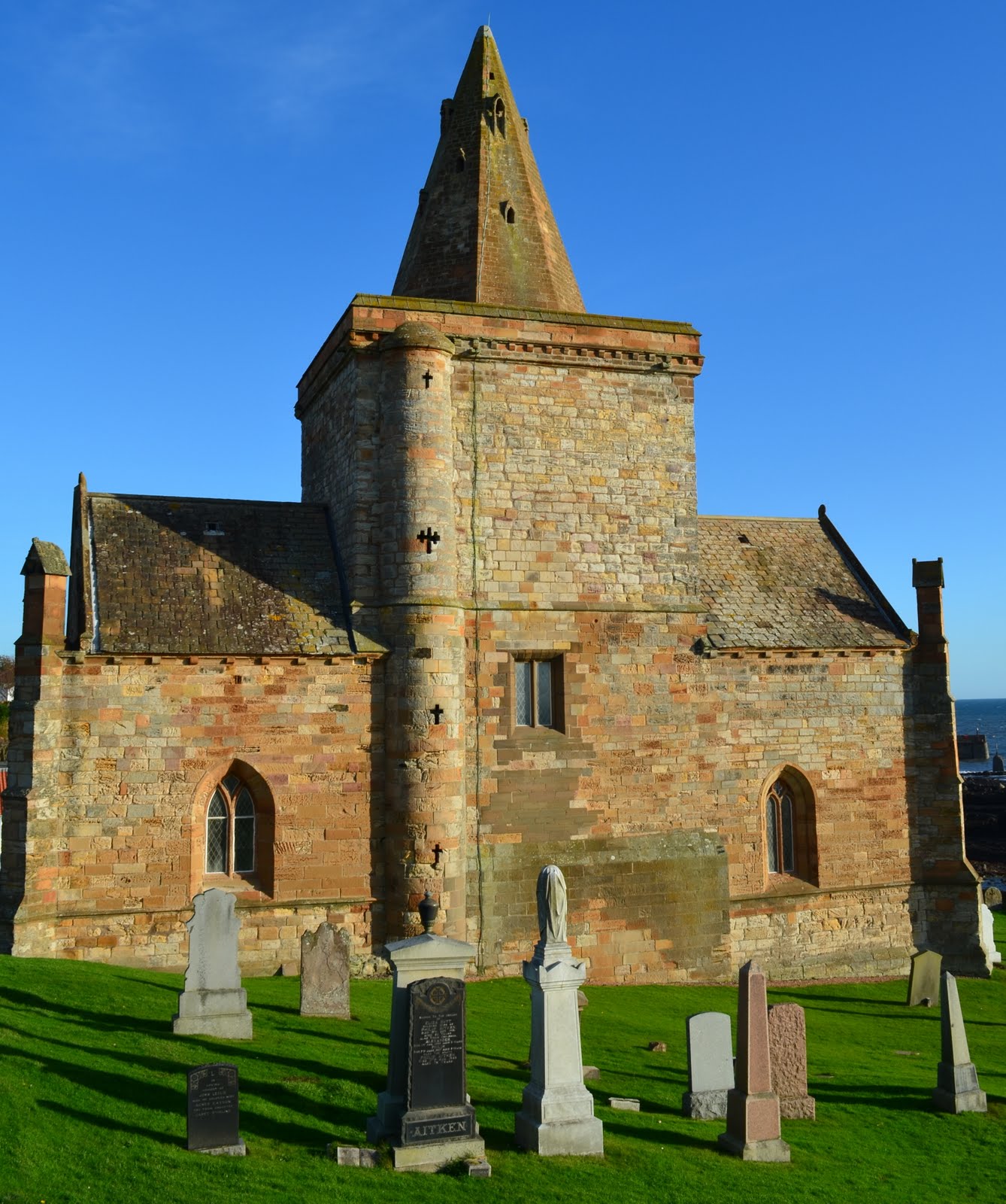 Tour Scotland: Tour Scotland Photographs Old Church St Monans East Neuk ...