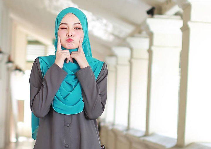 Hanis Nabilah Mustafa Bakri - Blogger, Model, Founder & Pelakon 'Papa ...