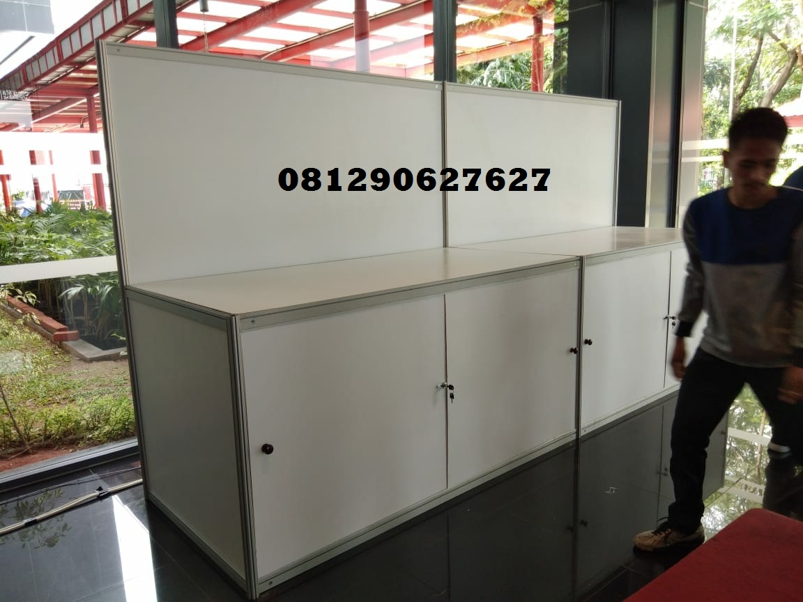Meja display | PRJ - PARTISI PAMERAN 081290627627