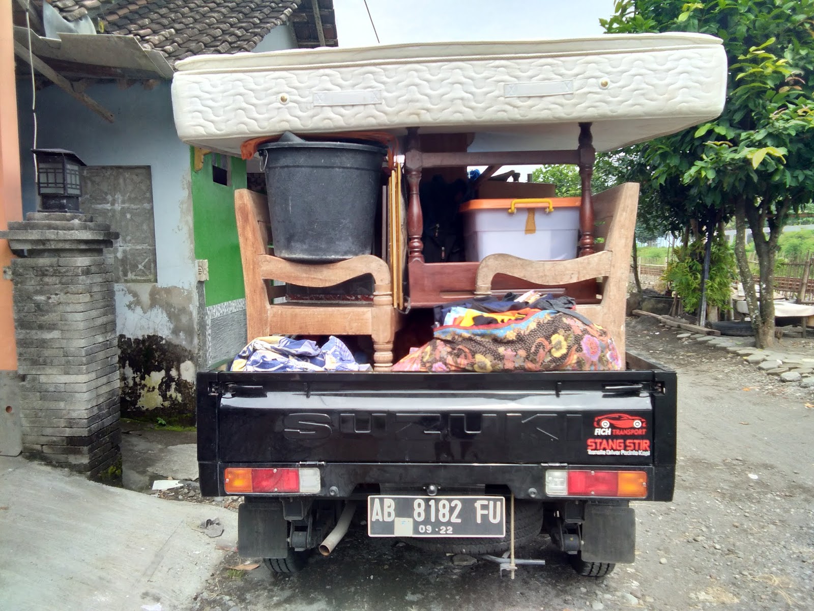 JASA ANGKUT JOGJA MURAH: JASA ANGKUT BARANG JOGJA