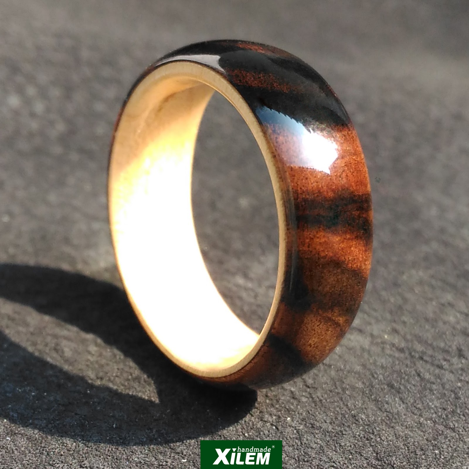 Xilem Handmade: Cincin Kayu Ebony (Kayu Hitam Sulawesi) + Merbau.