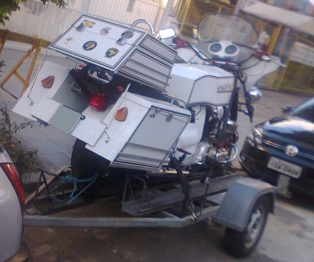 cRiPpLe_rOoStEr a.k.a. Kamikaze: Amazonas 1600: a maior moto brasileira ...