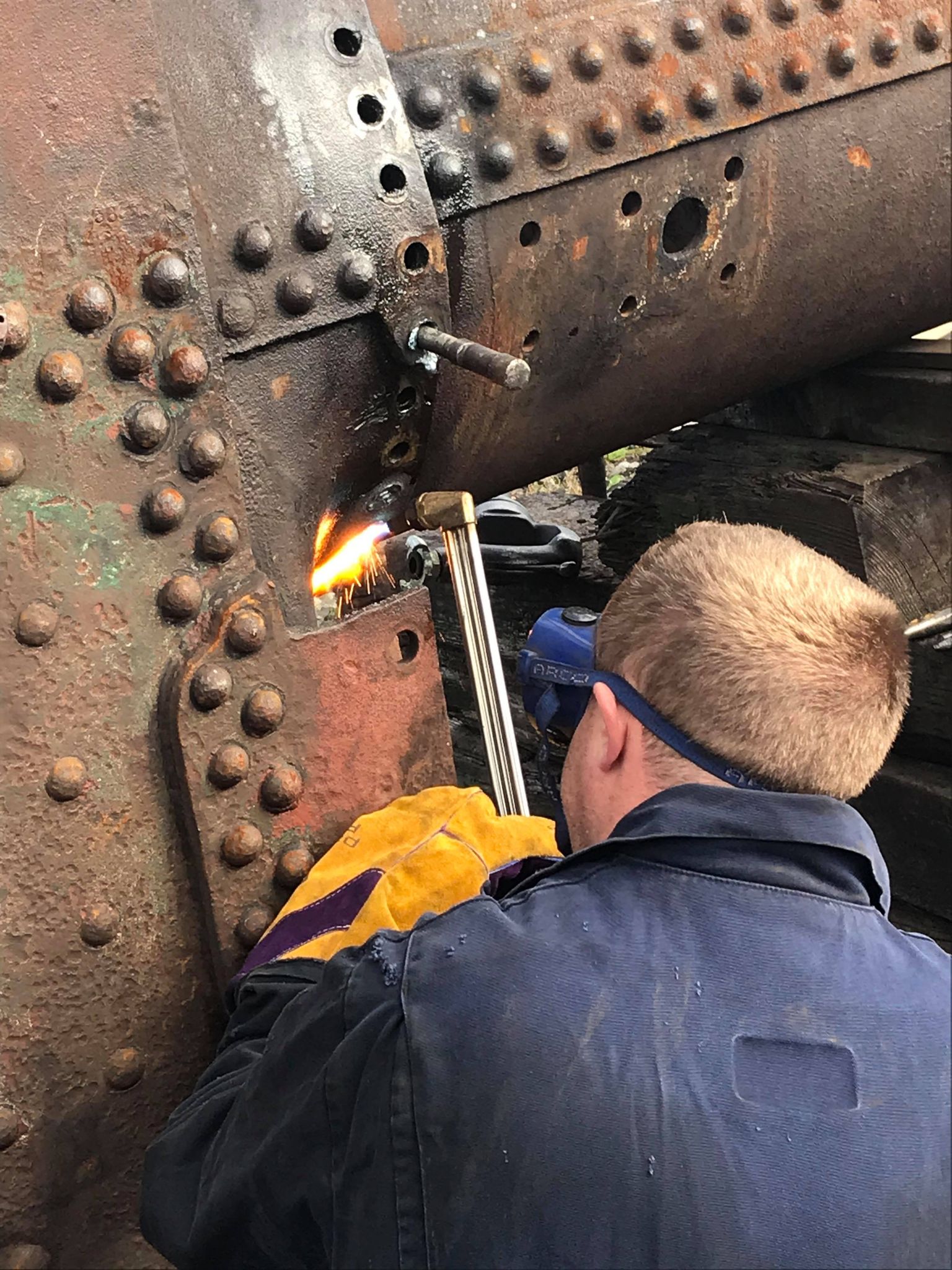 North Tyneside Steam Railway: Rivet work on the roller