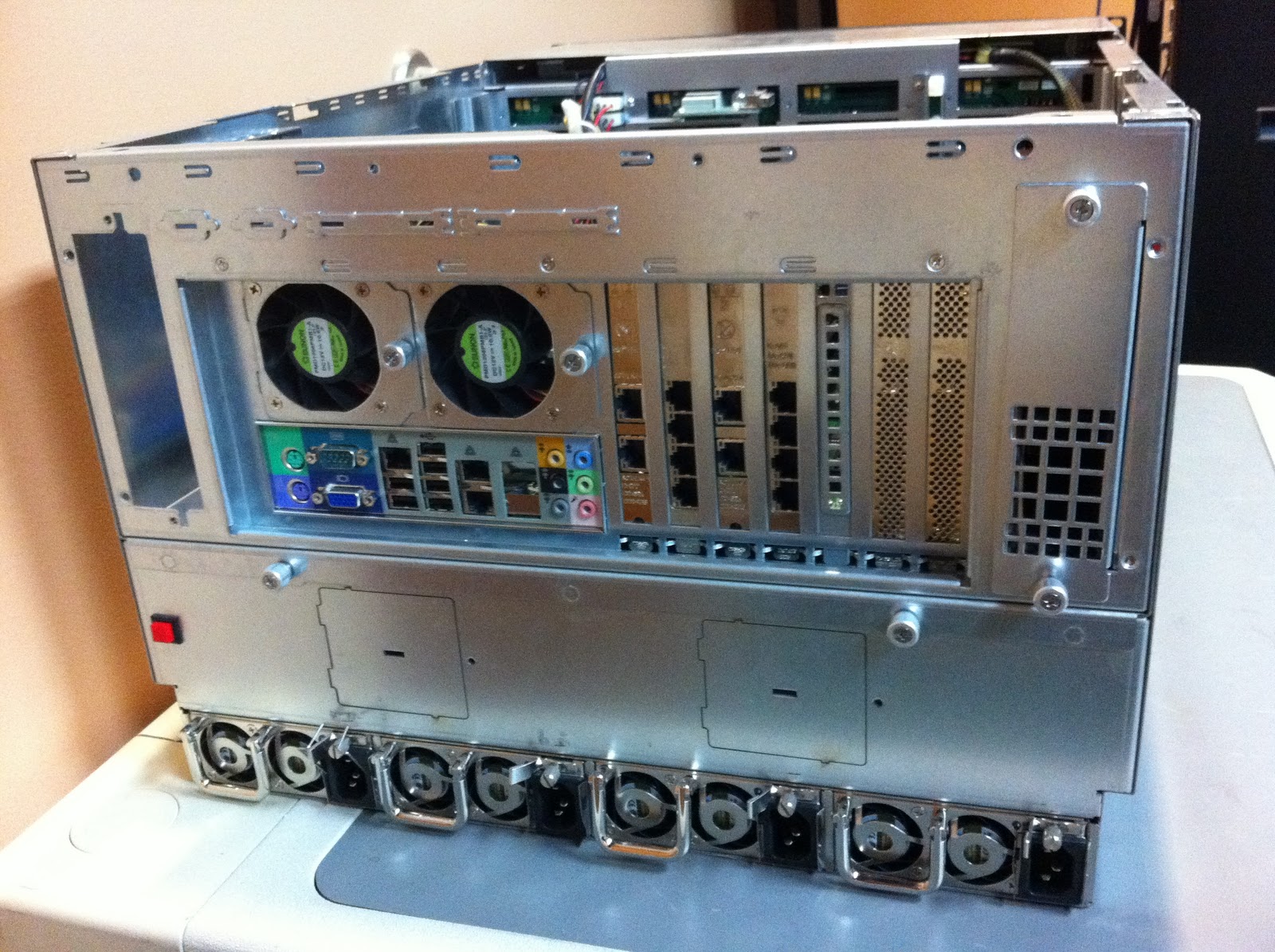 Just Another Geek's Blog: ZFS SAN Build: Part 1 the hardware