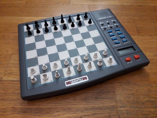 Old Machinery: Orion Millennium chess computer 6 in 1