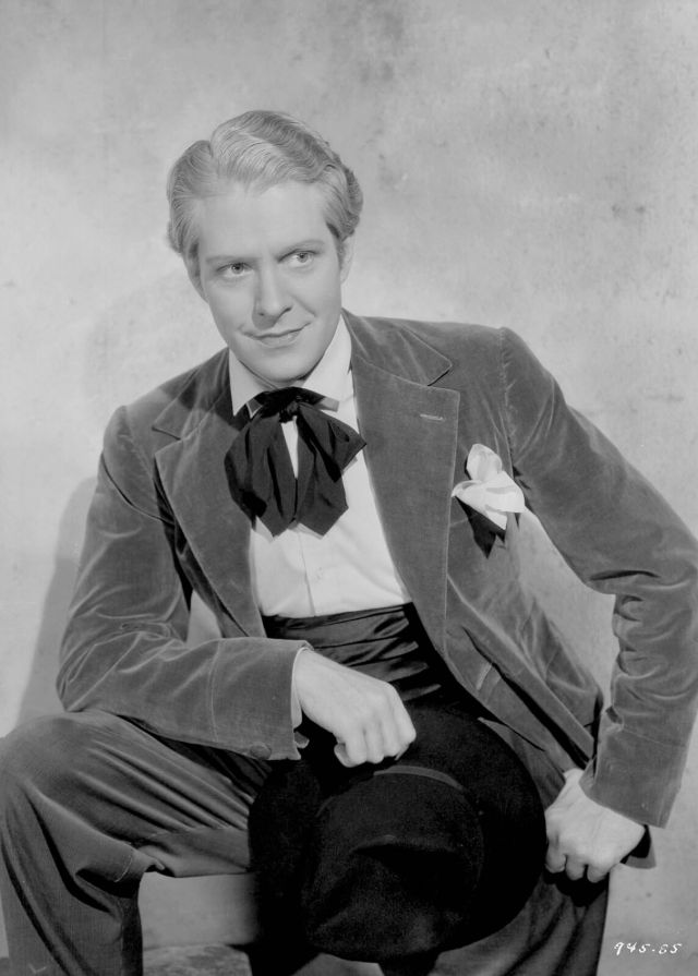 35 Handsome Portrait Photos of Nelson Eddy in the 1930s and ’40s ...