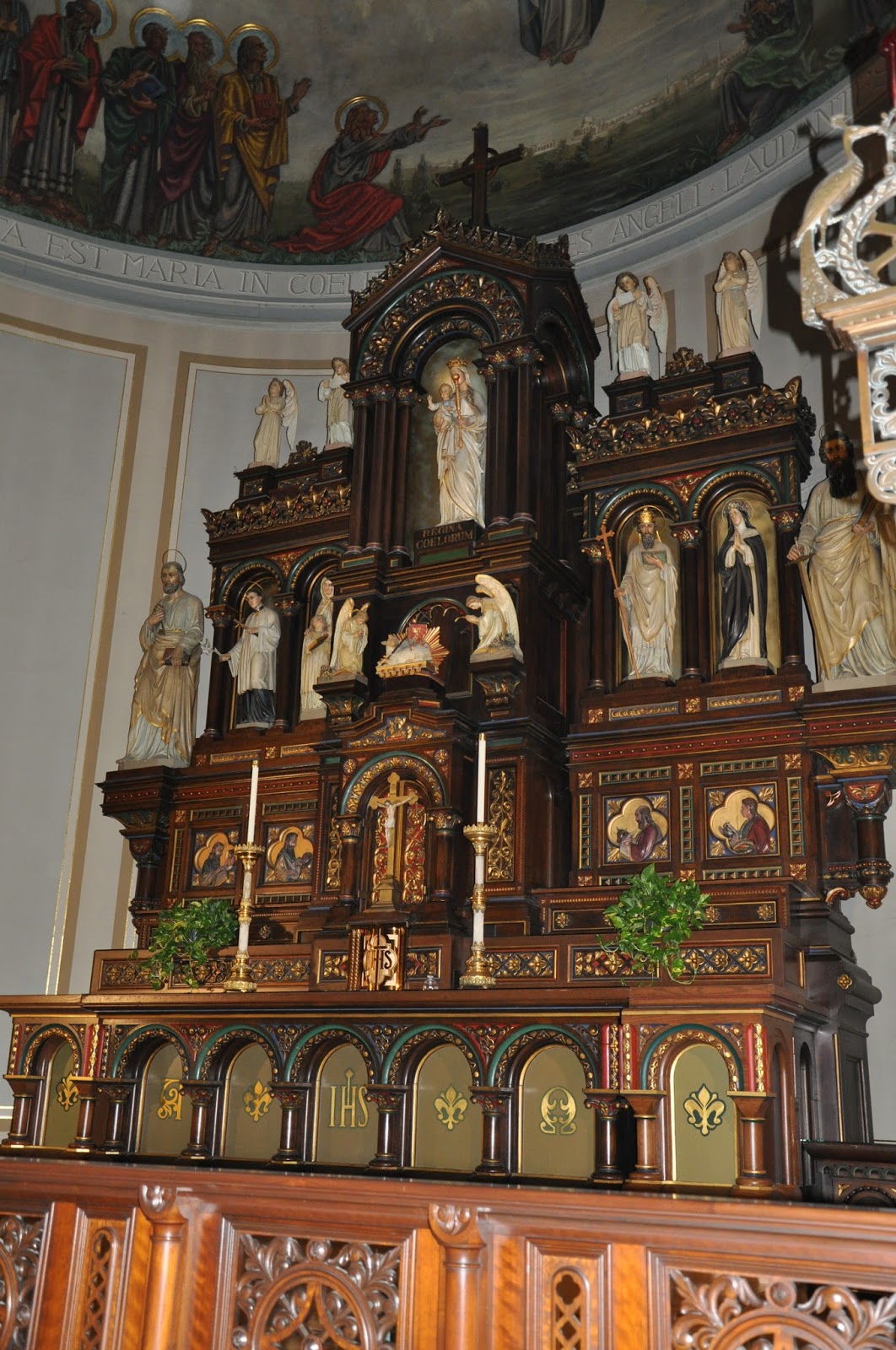 Orbis Catholicus Secundus: High Altar at Assumption Church in Saint ...