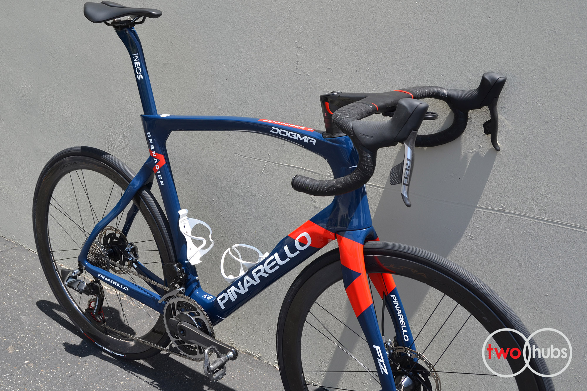www.twohubs.com: Pinarello Dogma F12 SRAM Red AXS Campagnolo Bora Ultra ...