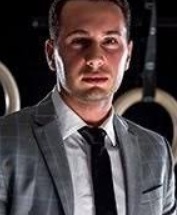 O Diário de Bruna Jones: Bruna Entrevista: 8x47 - Raul Costa