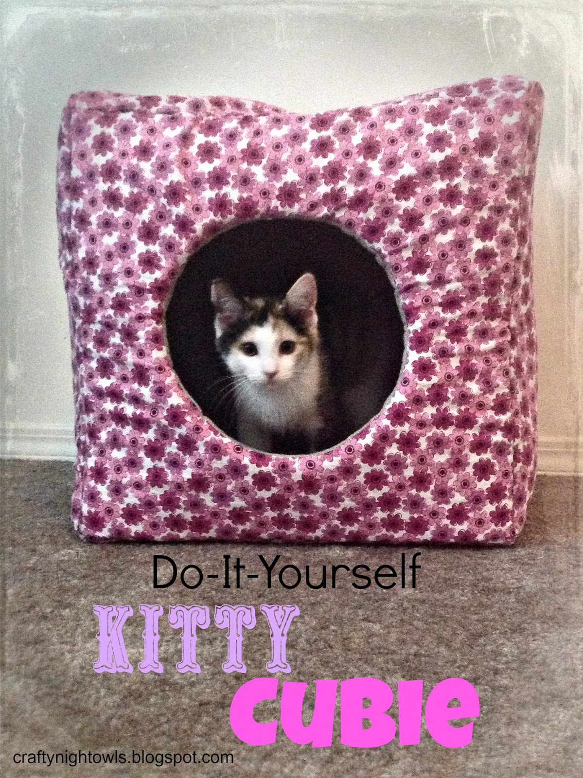Crafty Night Owls: DIY Kitty Cubie