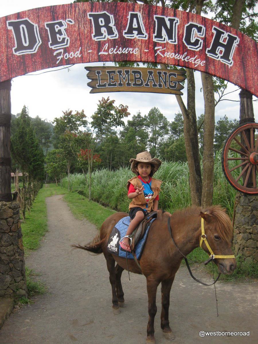 Bermain di De' Ranch Lembang Bandung ~ West Borneo Road