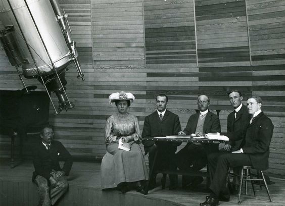 La Aventura de la Ciencia: Vesto Slipher (I): La expansión del universo