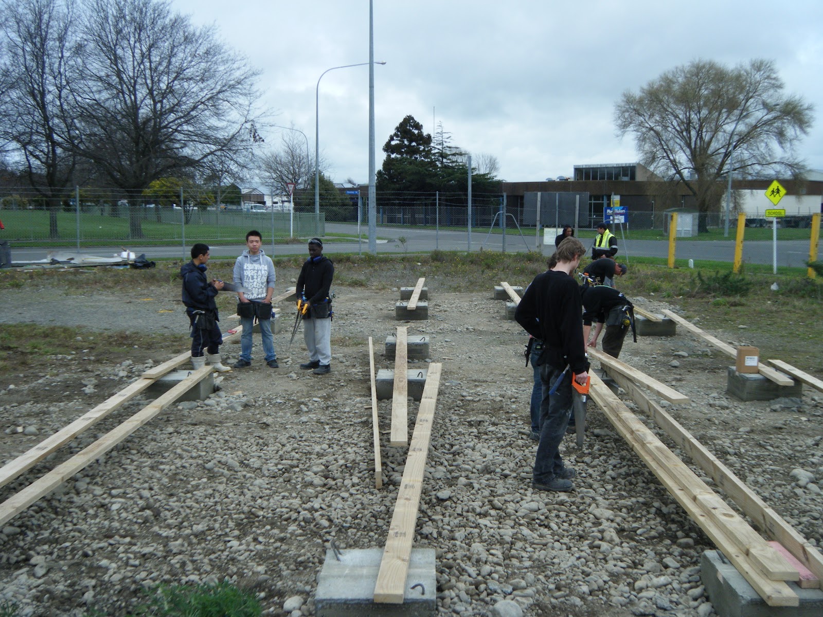 Paul M Building Blog: Straighten/Level Bearers