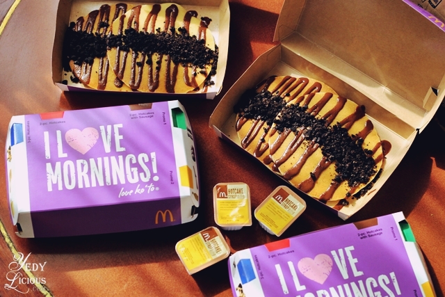 McDonald's Double Choco Crumble Hotcakes | YedyLicious Manila Food Blog ...