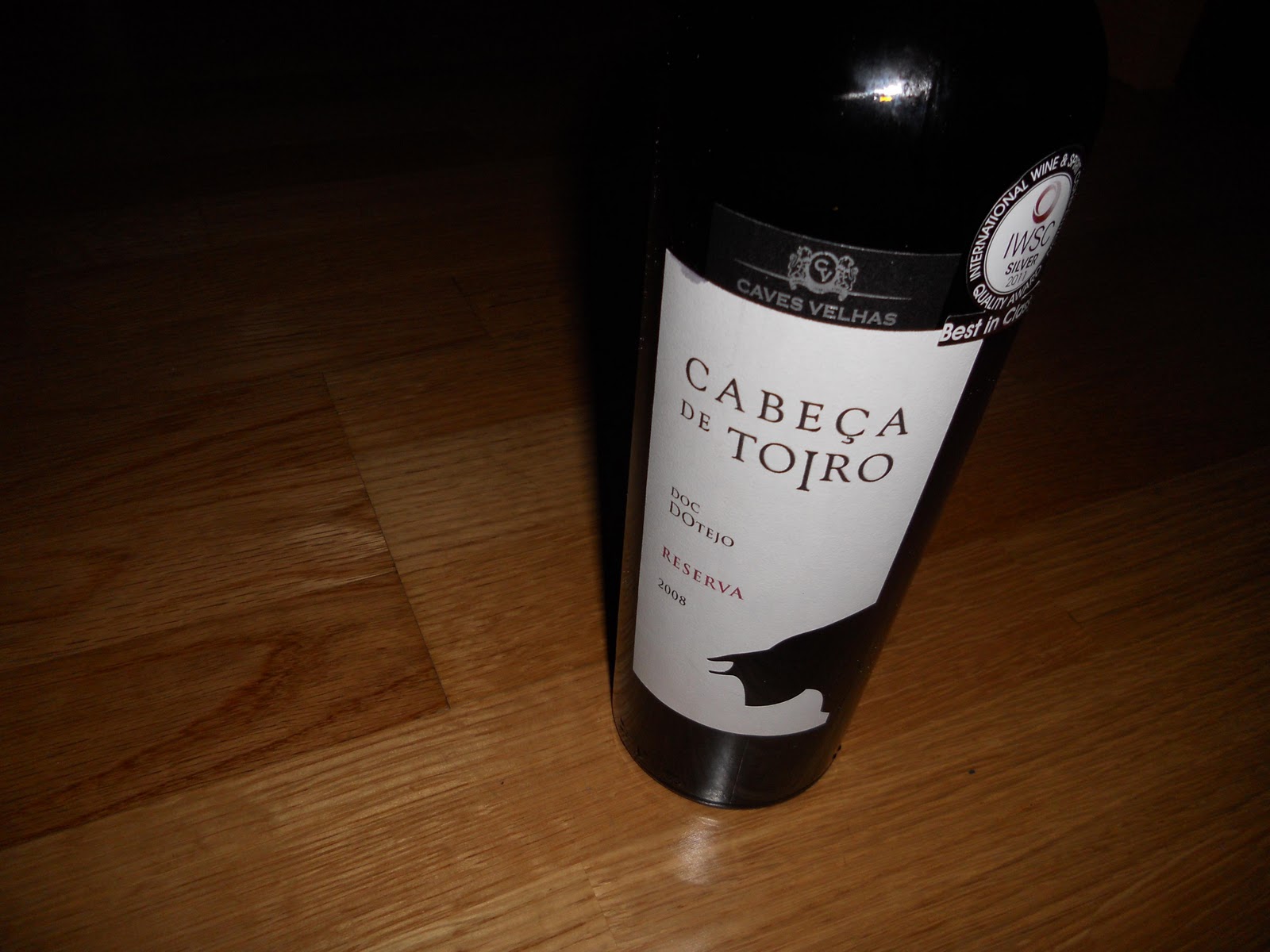 Mundo dos Vinhos: Cabeça de Toiro Reserva