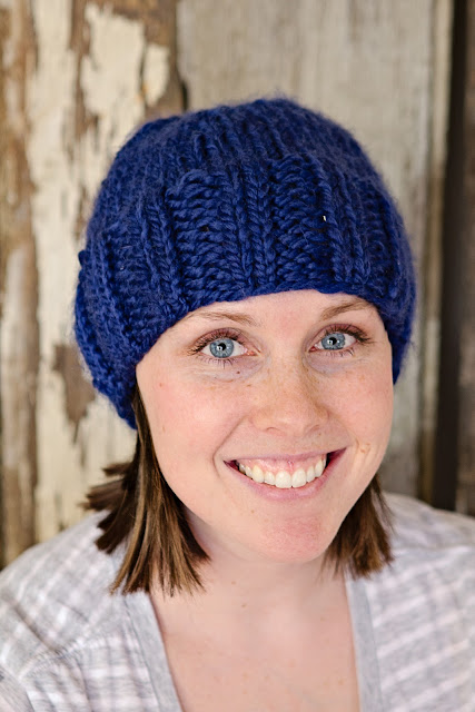 {hands full of happiness}: Cozy Cap - Knitting Pattern