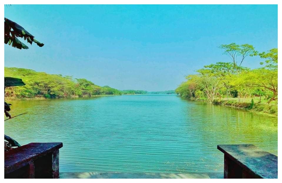 দেয়াল (Deyal): ছবি ঘর - এম ডি এইচ সাকিব