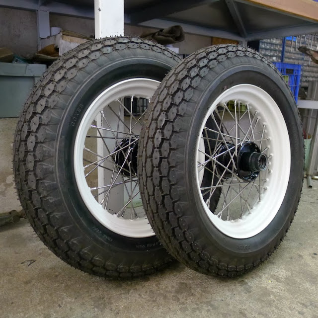 rocksolidmotorcycles: White rims