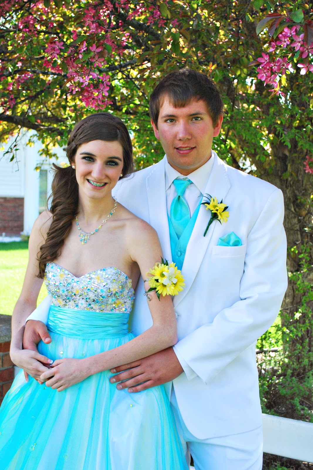 Bijou Lovely: junior prom.