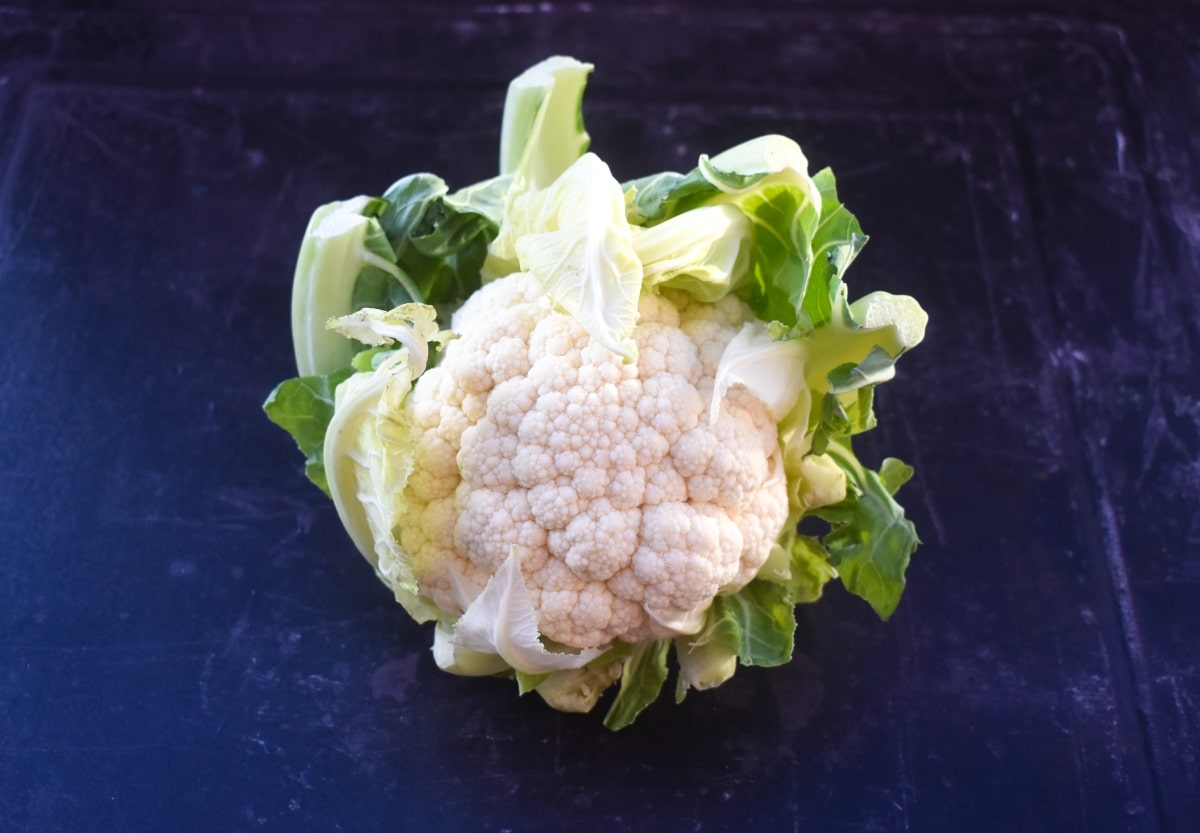 Creamy Roast Cauliflower & Chickpea Pasta | Tinned Tomatoes