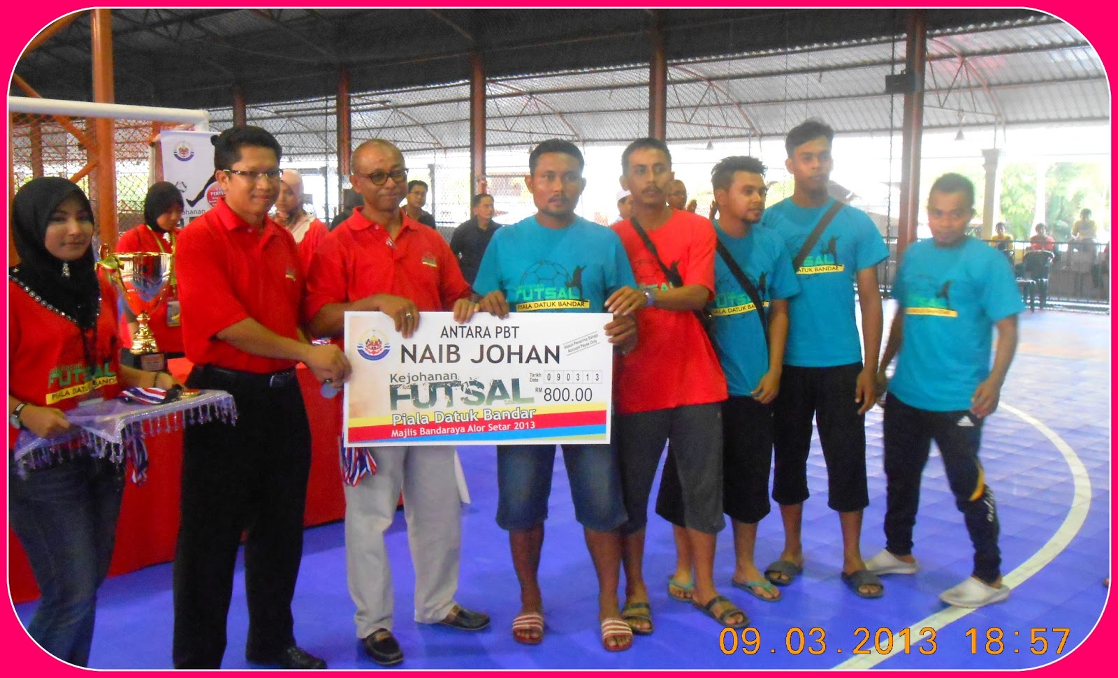 SEMANGAT JATI MBAS: Kejohanan Futsal Piala Datuk Bandar 2013