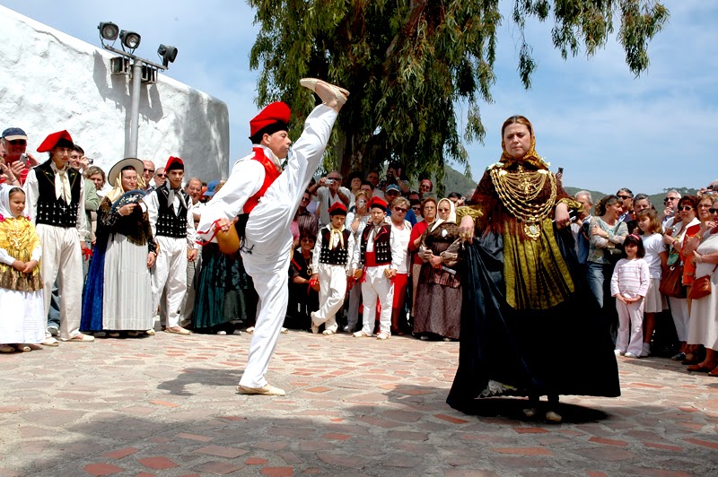 Va de bailes: Baile payés Ibicenco