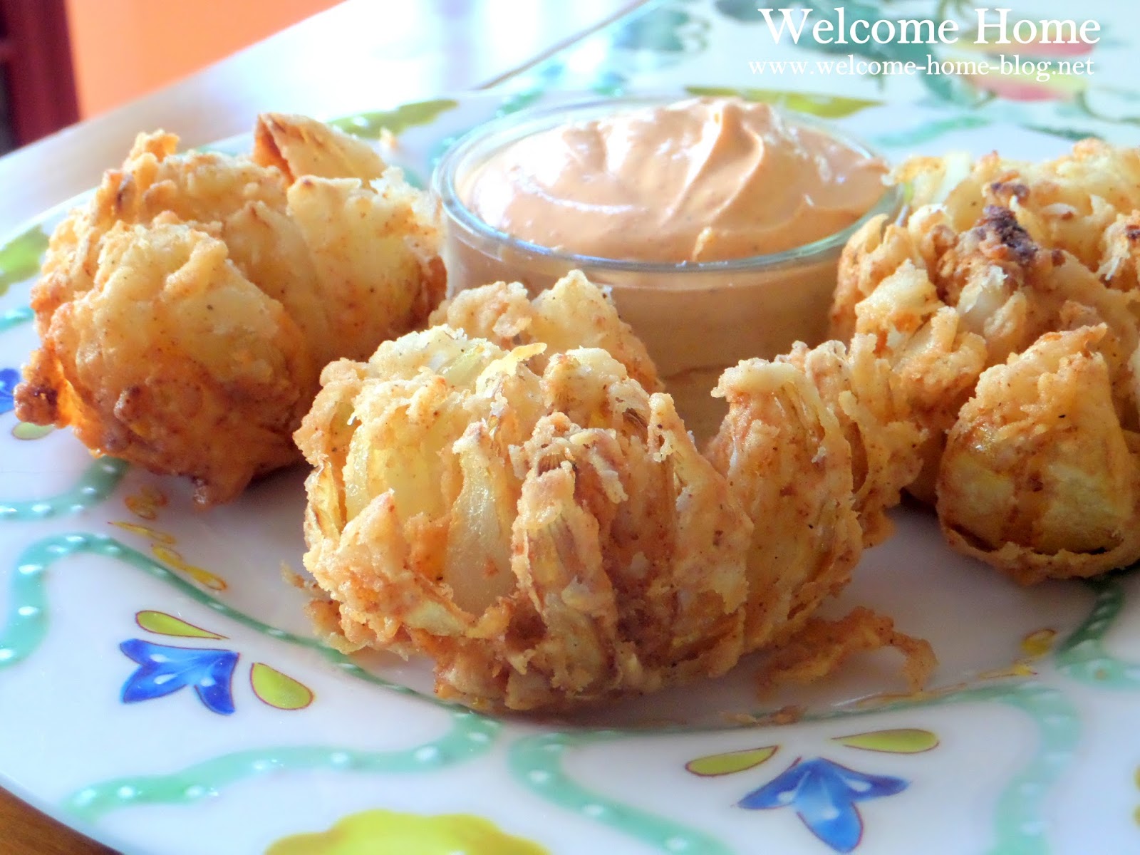 Welcome Home Blog: Mini Blooming Onions
